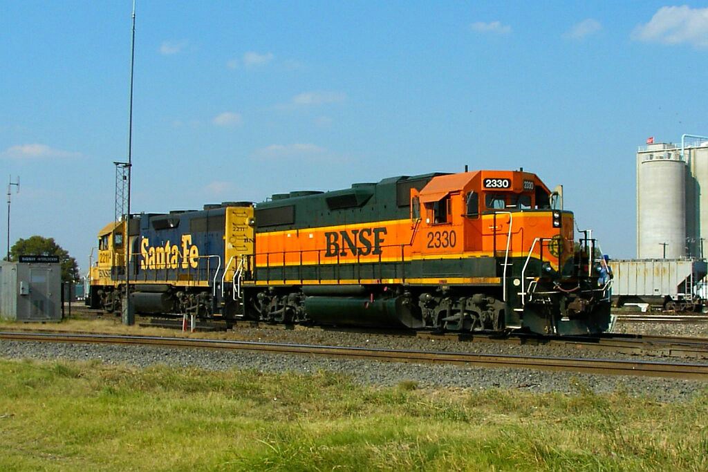 BNSF 2330